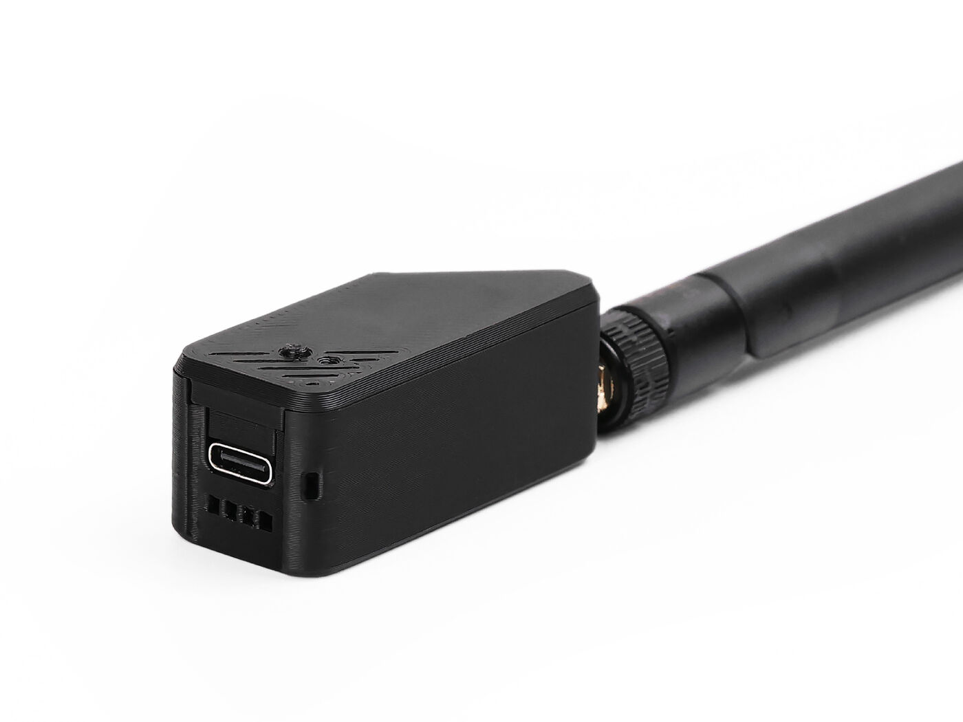 Discover Meshtastic with a XIAO nRF52840 & Wio SX1262 kit